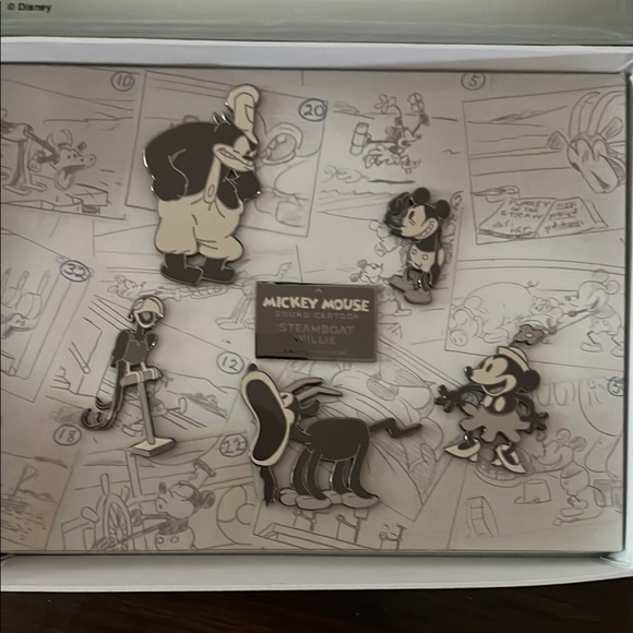 Disney | Other | Disney Animated Short Boxed Pin Set Steamboat Willie ...